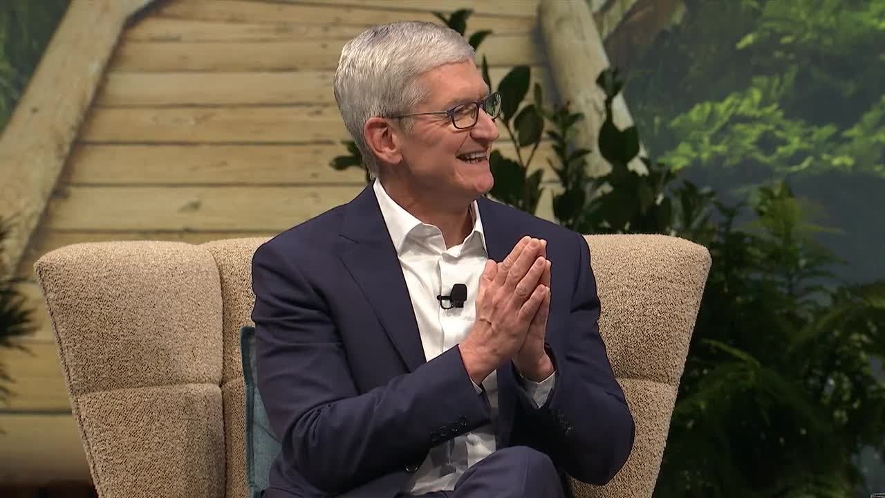 Tim Cook Says Apple Recyles Android Phones | Mobile Marketing Reads