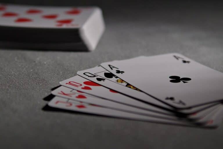 The 12 Best Card Games for iPhone | Mobile Marketing Reads